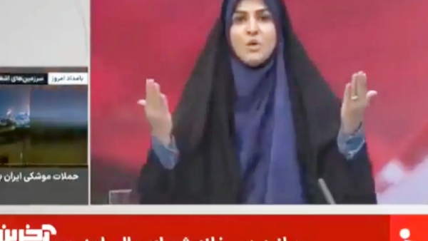 ఇరాన్‌ న్యూస్‌ ఛానెల్‌ బిల్డింగ్‌ పై ఇజ్రాయెల్ క్షిపణుల వర్షం.. భయంతో పరుగులు తీసిన యాంకర్ ...