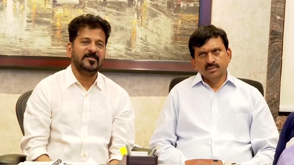 మీకు వంద రోజులే టైమ్- | CM Revanth Reddy orders Medaram Maha Jatara ...