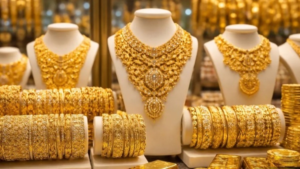 తారాజువ్వలా దూసుకెళ్తోన్న బంగారం ధరలు | Gold prices Rises on MCX to ...