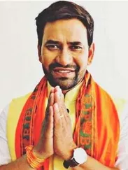 Dinesh Lal Yadav Alias Nirahua: Age, Biography, Education, Wife, Caste ...