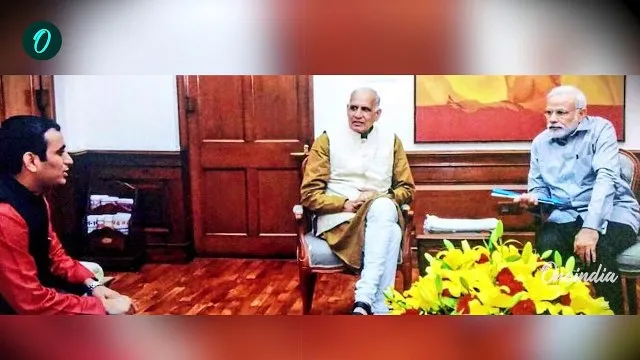 कौन हैं Balesh Dhankhar? जिसे 40 साल की सजा हुई PM Modi के साथ फोटो ...